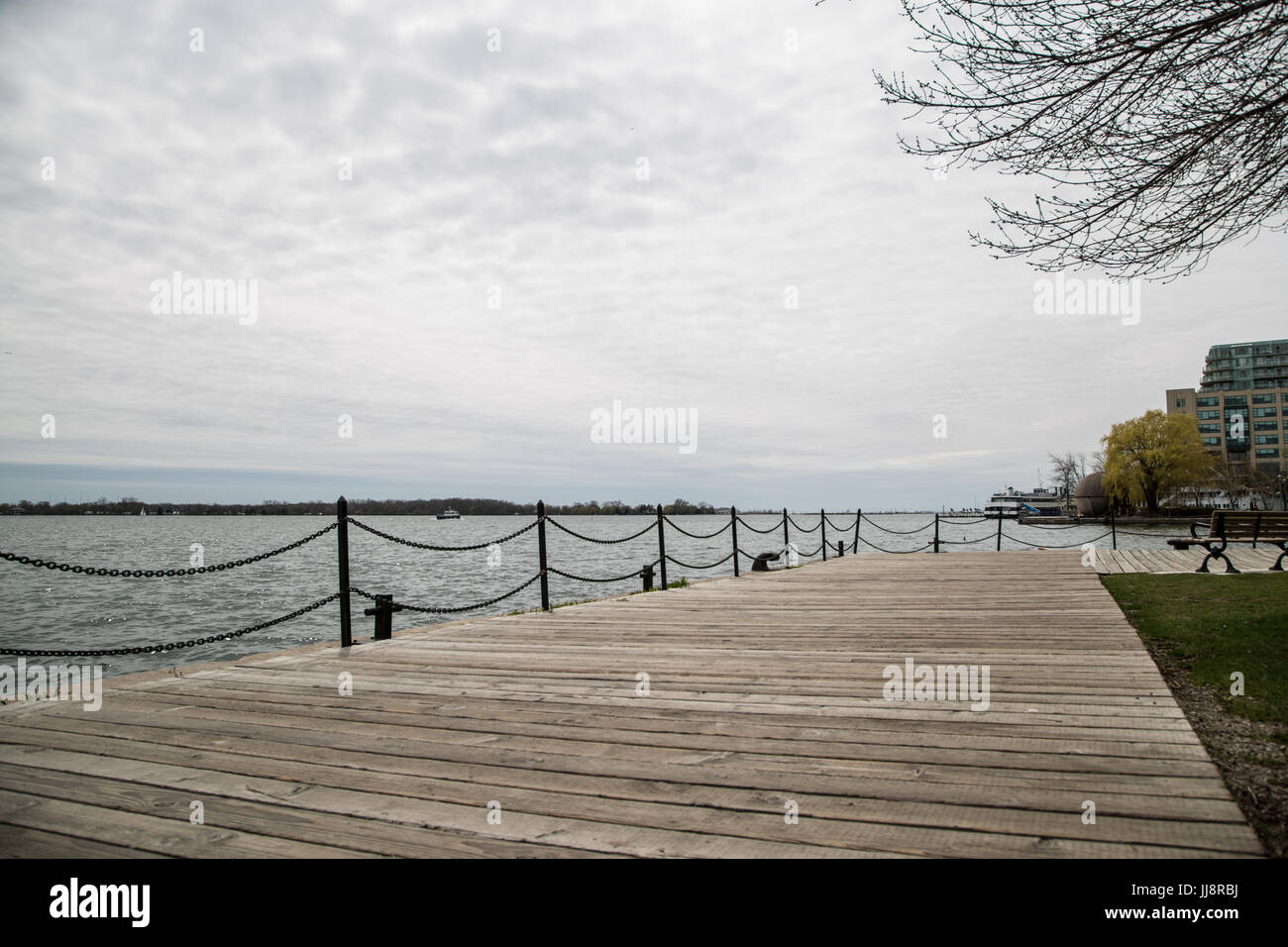Toronto waterfront hi-res stock photography and images - Alamy