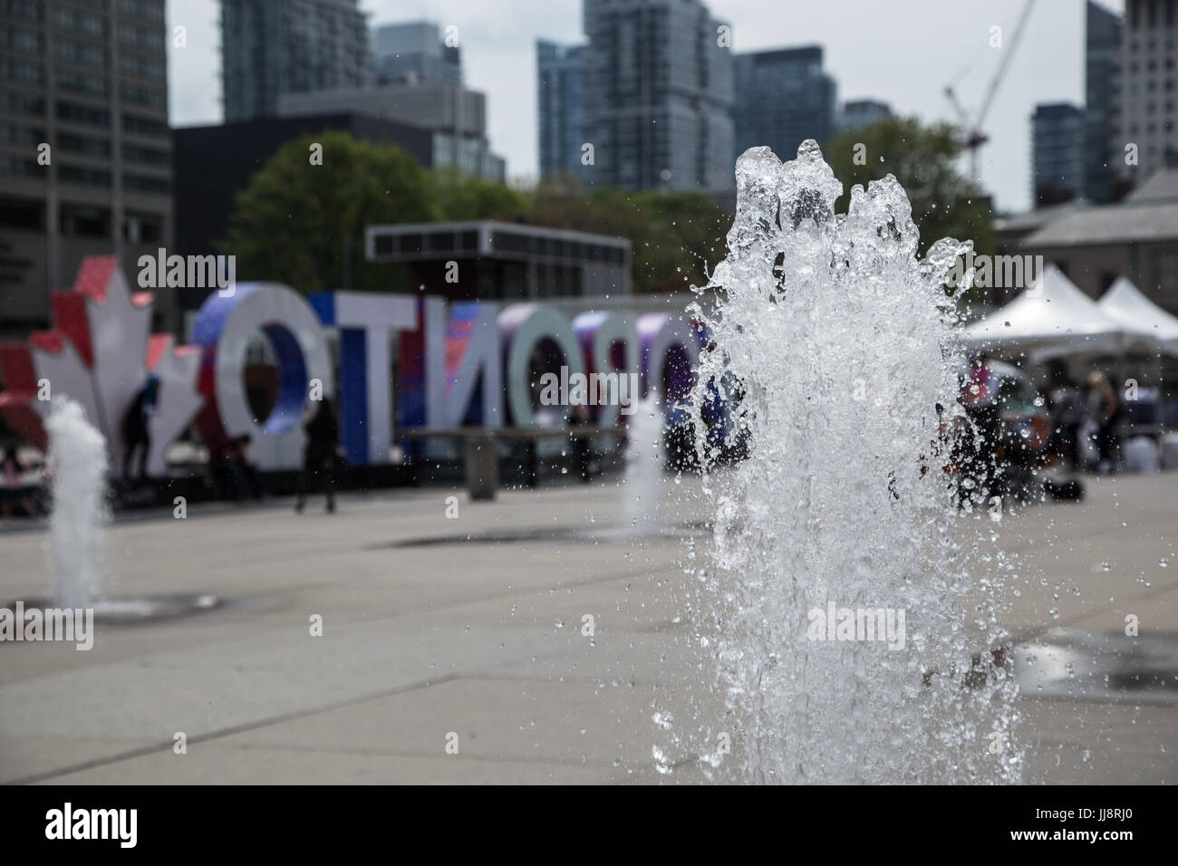 Toronto Sign - water fountain Stock Photo - Alamy