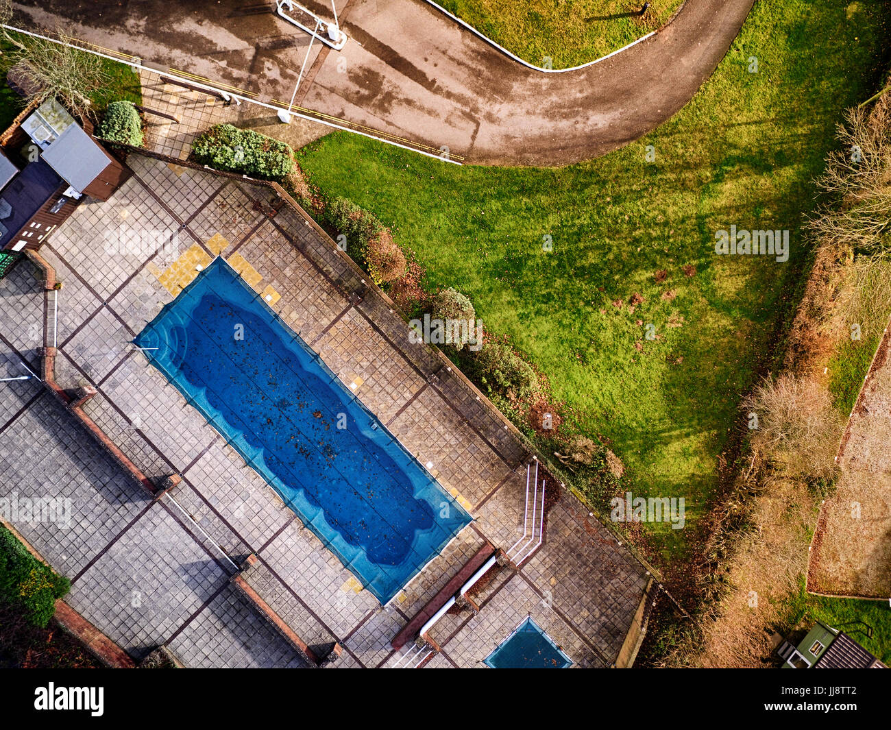 Drone shot of swimming pool hi-res stock photography and images - Alamy