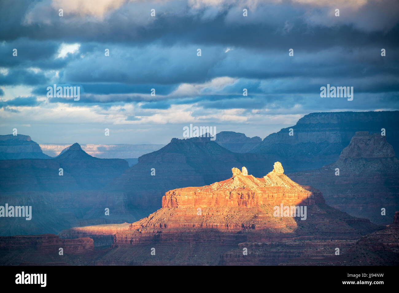 Falling of the rock hi-res stock photography and images - Alamy