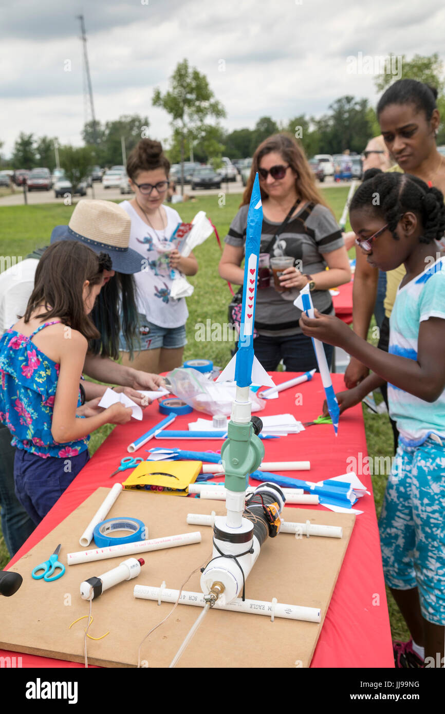 Rocket festival hi-res stock photography and images - Alamy