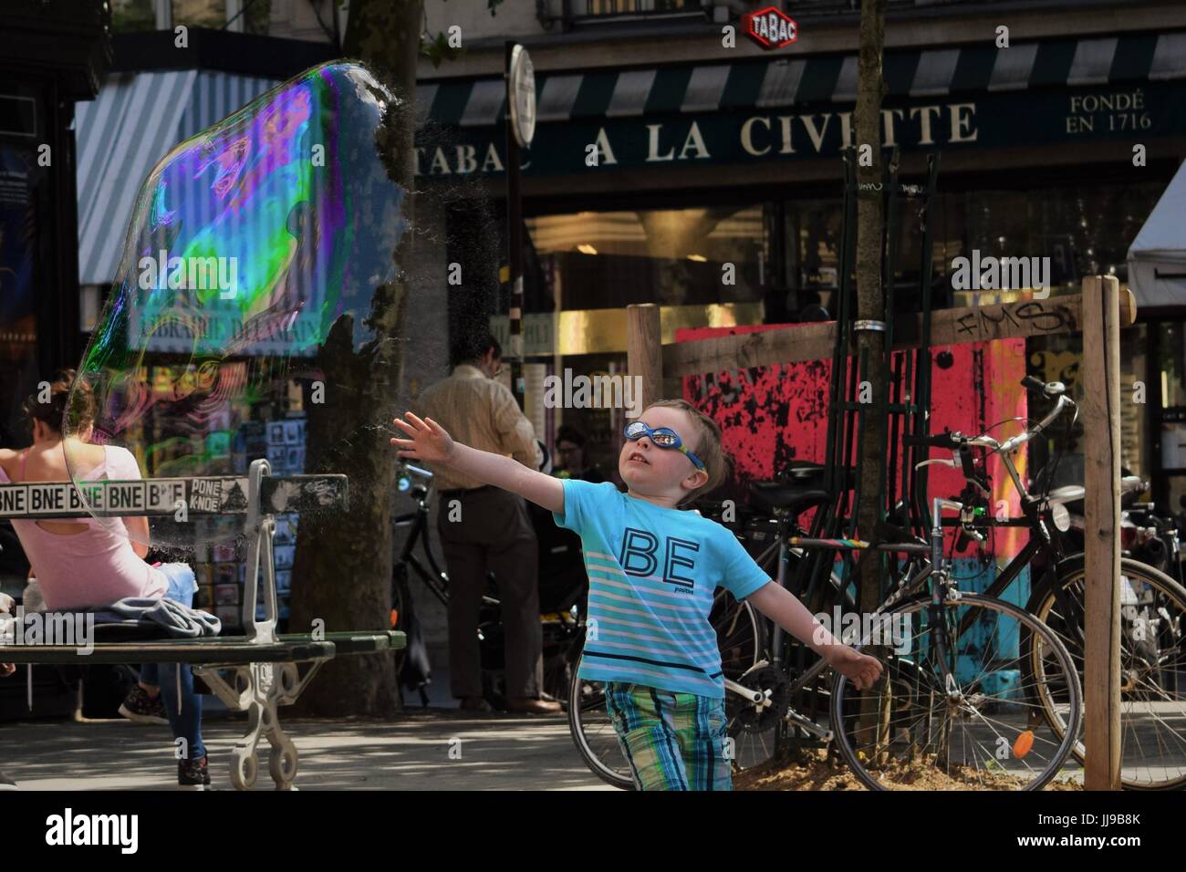 Giant bubble popping hi-res stock photography and images - Alamy