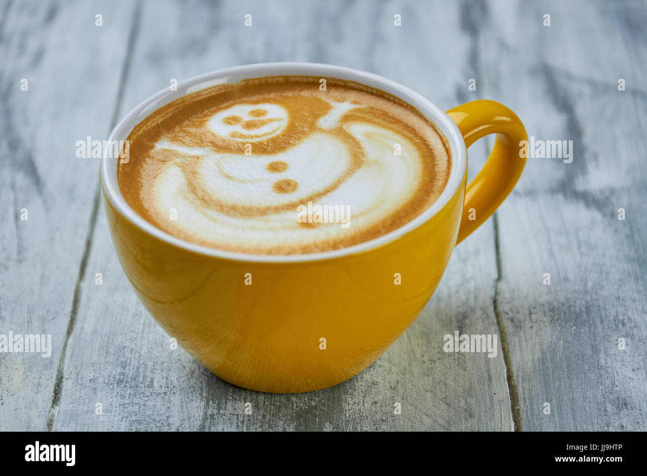 Snowman coffee cup hi-res stock photography and images - Alamy