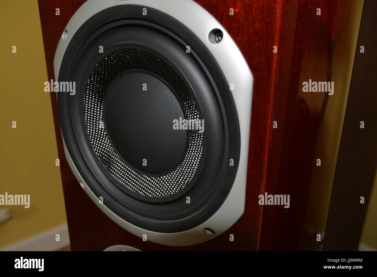 Loud speaker hi-res stock photography and images - Alamy