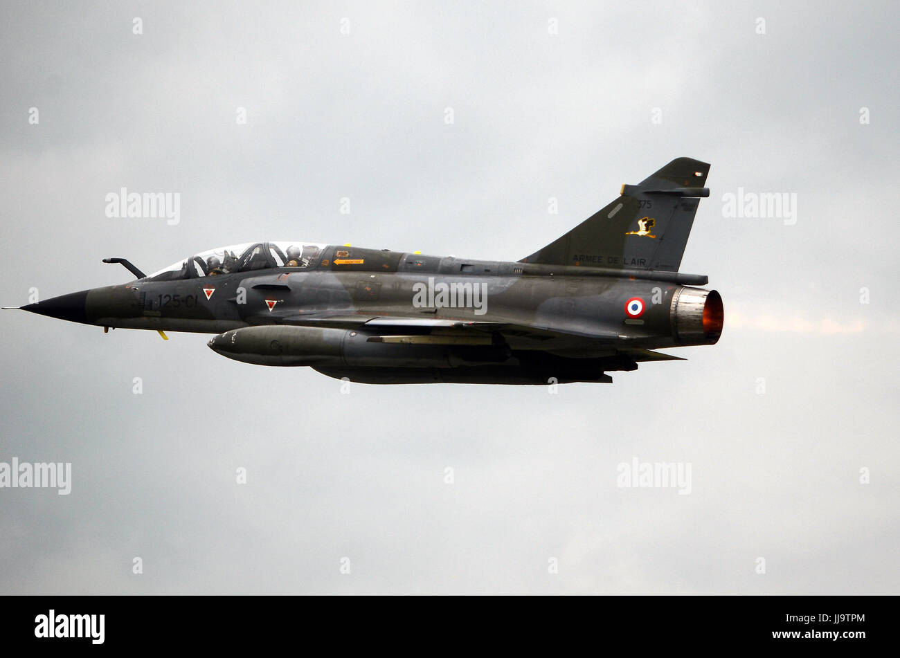 Dassault mirage 2000 jet fighter hi-res stock photography and images ...