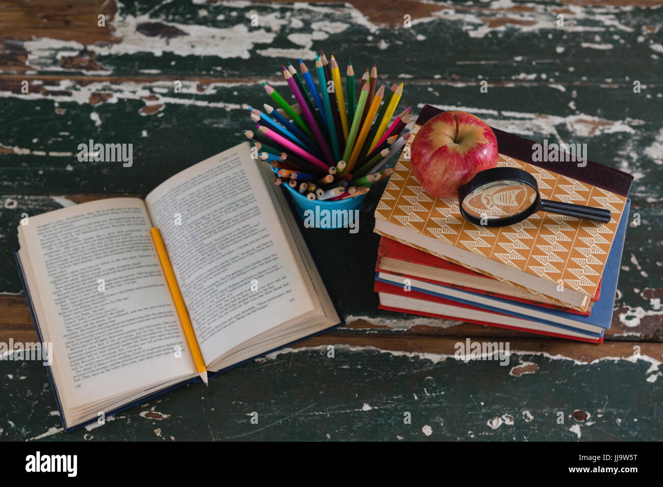 Glass apple hi-res stock photography and images - Alamy