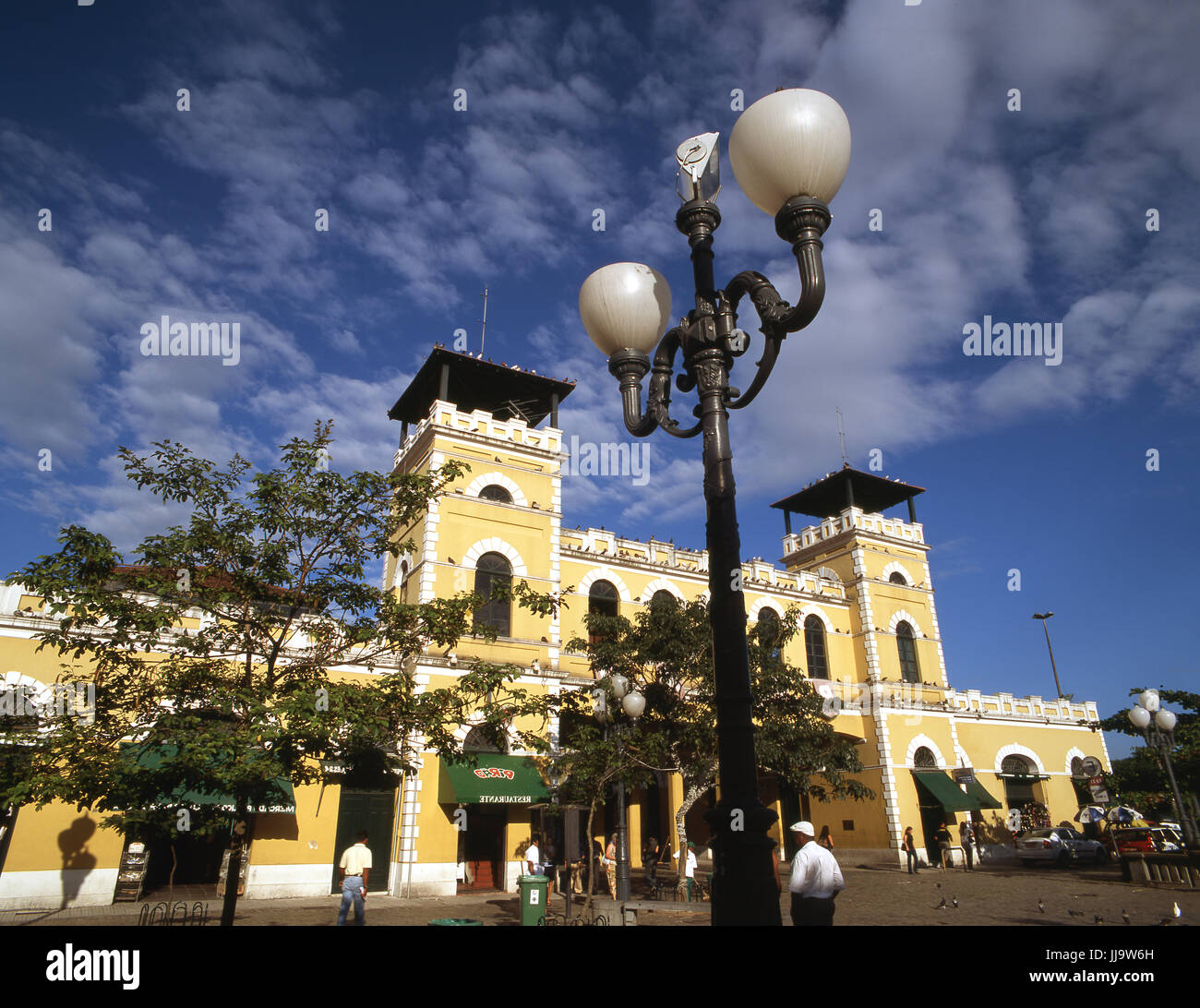 Customs clearance hi-res stock photography and images - Alamy