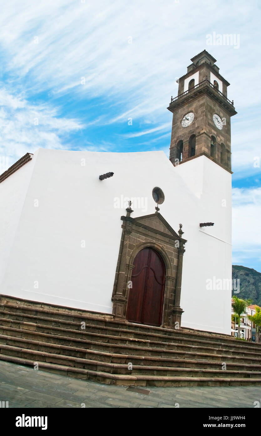spanish catholic church in tenerife, canary islands, spain Stock Photo ...