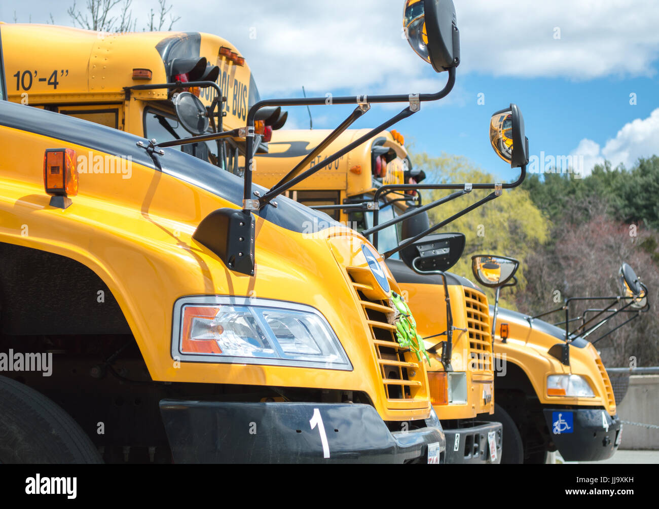 3 school buses hi-res stock photography and images - Alamy