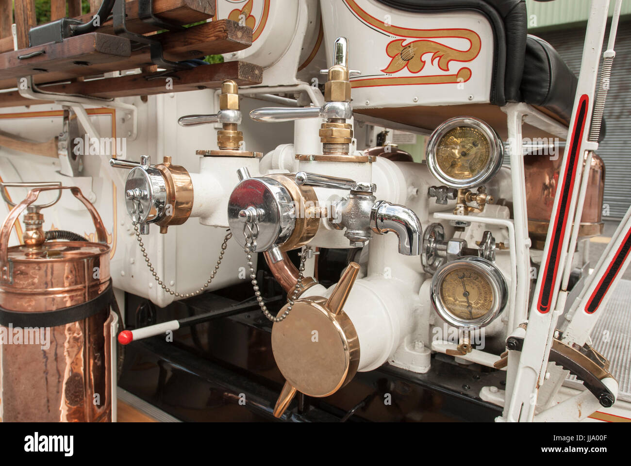 Vintage fire engine hi-res stock photography and images - Alamy