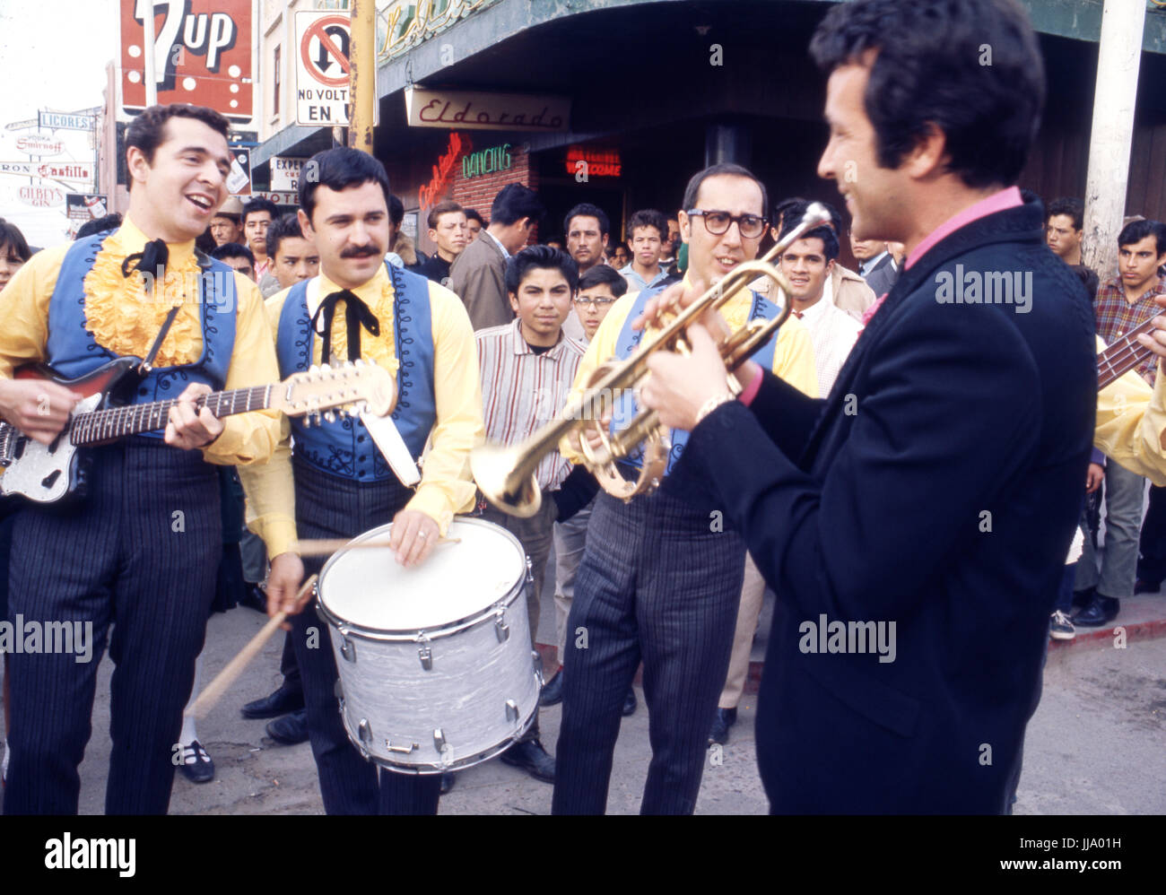 Nick ceroli hi-res stock photography and images - Alamy