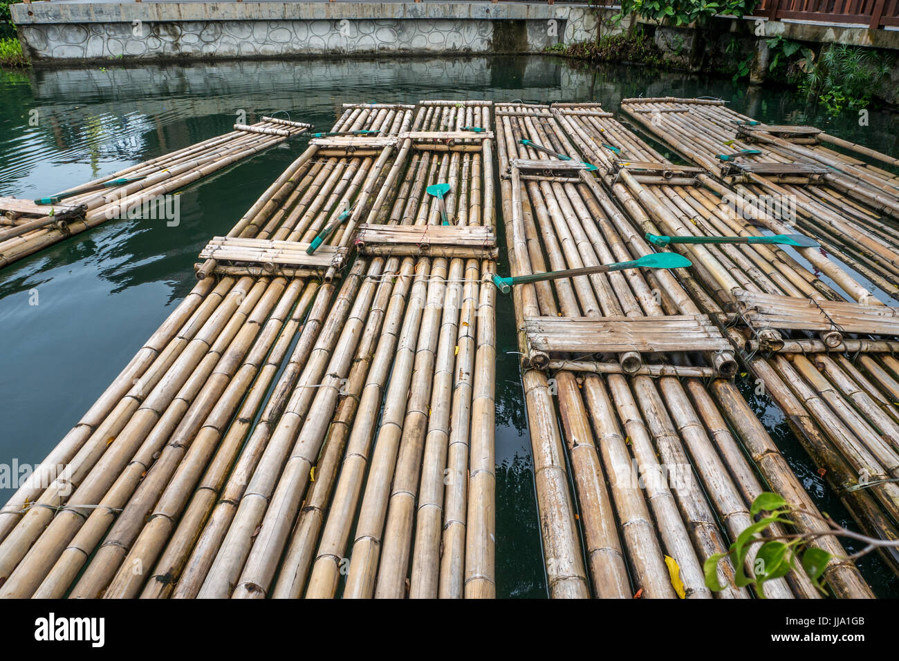 Bamboo raft philippines hi-res stock photography and images - Alamy