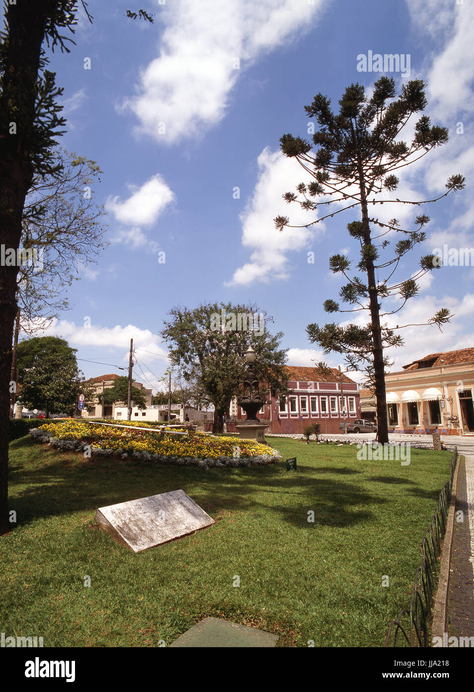 Flower Clock; Largo da Orden; Curitiba; Paraná; Brazil Stock Photo - Alamy