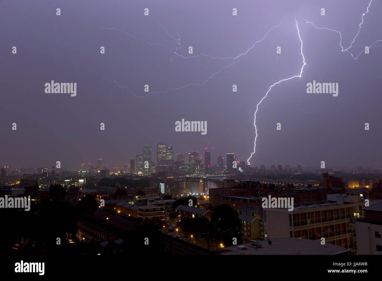 Thunderstorm London Lightning Bolt High Resolution Stock Photography ...