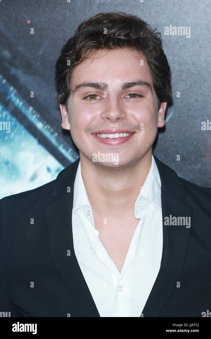 Jake austin new york premiere hi-res stock photography and images - Alamy