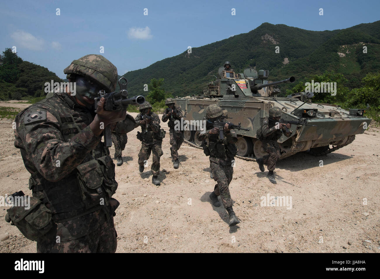 Mechanized infantry division hi-res stock photography and images - Alamy