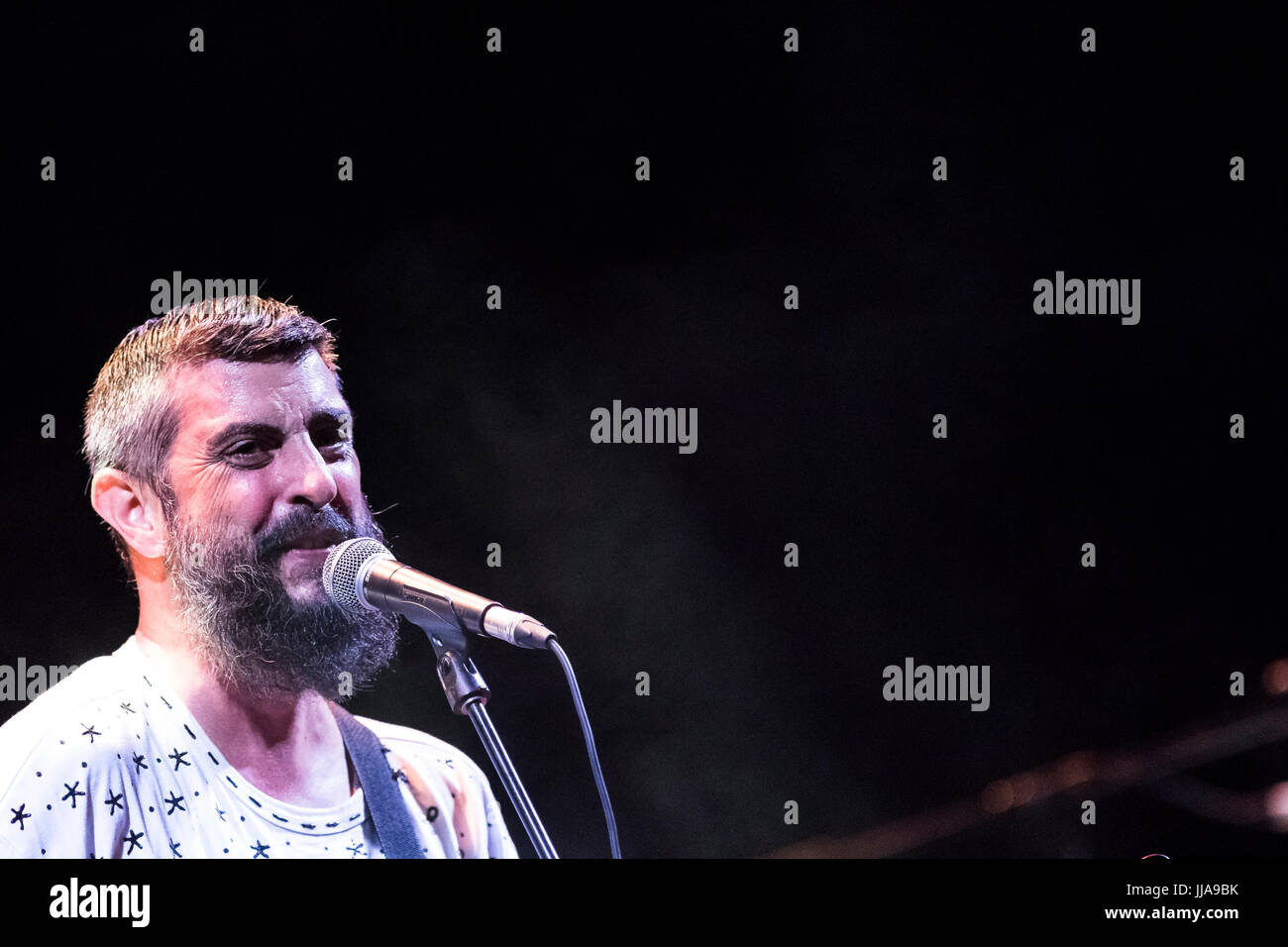 English australian singer hi-res stock photography and images - Alamy