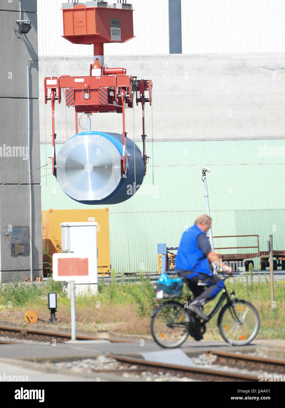 Biblis, Germany. 19th July, 2017. An empty dry cask storage container ...