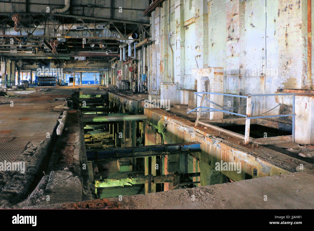Valve hall hi-res stock photography and images - Alamy