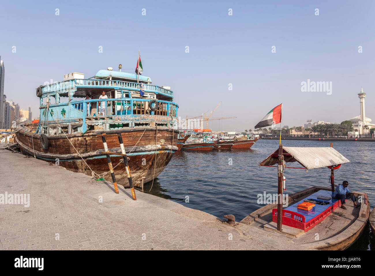 Dubai river hi-res stock photography and images - Alamy