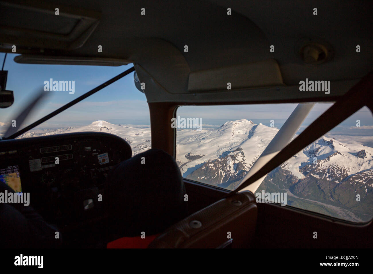 Small plane cockpit hi-res stock photography and images - Alamy