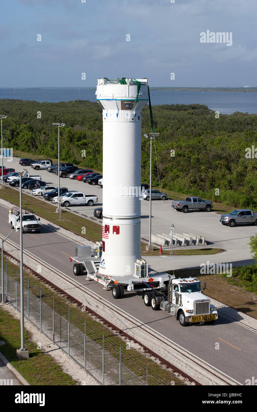 Centaur rocket booster hi-res stock photography and images - Alamy