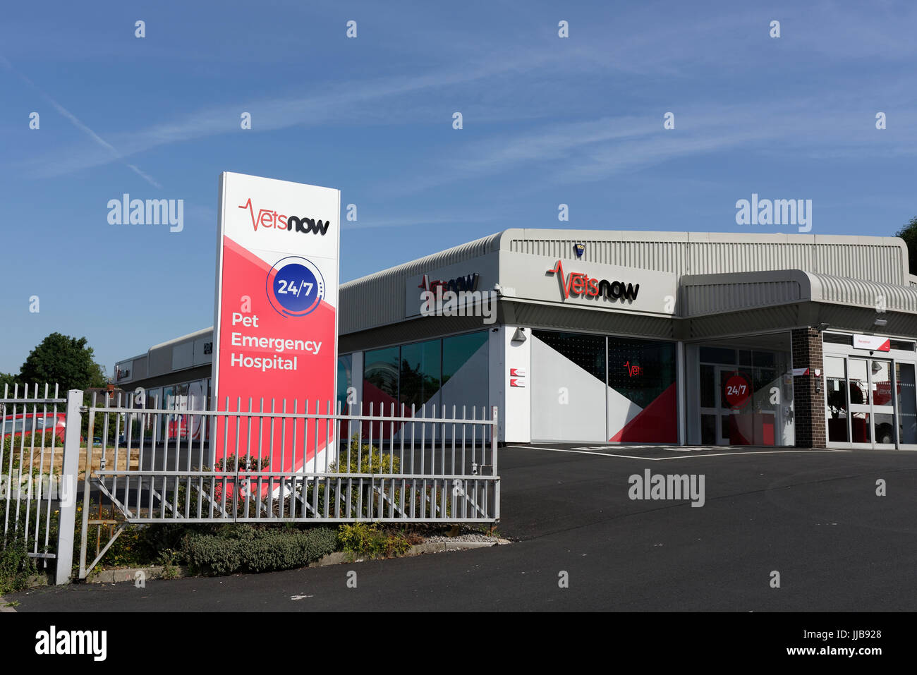 Vets now emergency hospital metal clad modern building whitefield bury ...