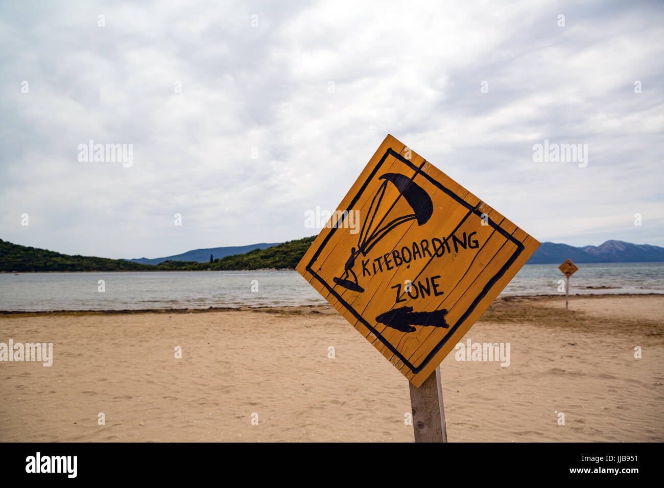 Kite sign hi-res stock photography and images - Alamy