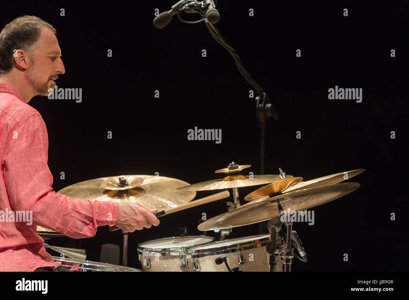 Mark walker drums hi-res stock photography and images - Alamy