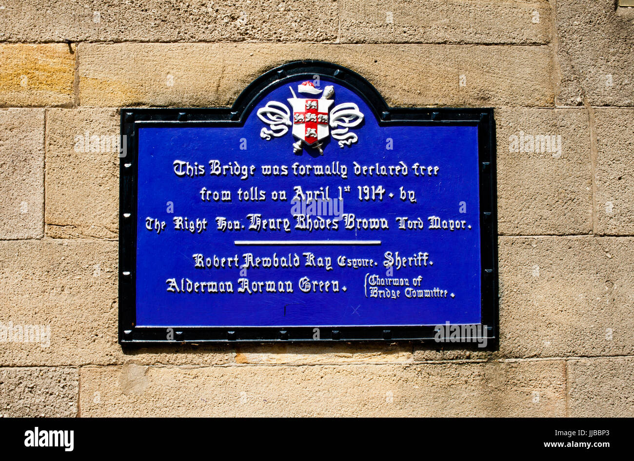Toll bridge sign hi-res stock photography and images - Alamy