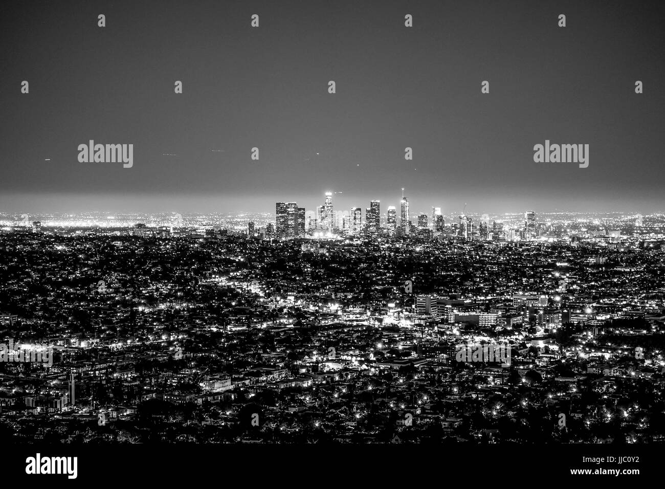 Los angeles hollywood city lights hi-res stock photography and images ...