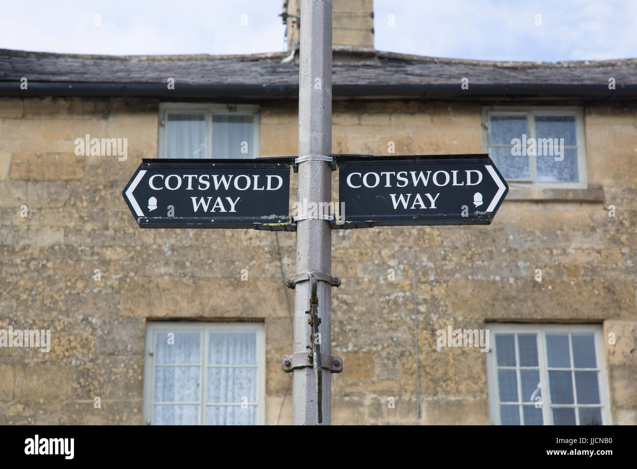 Cotswold way sign hi-res stock photography and images - Alamy