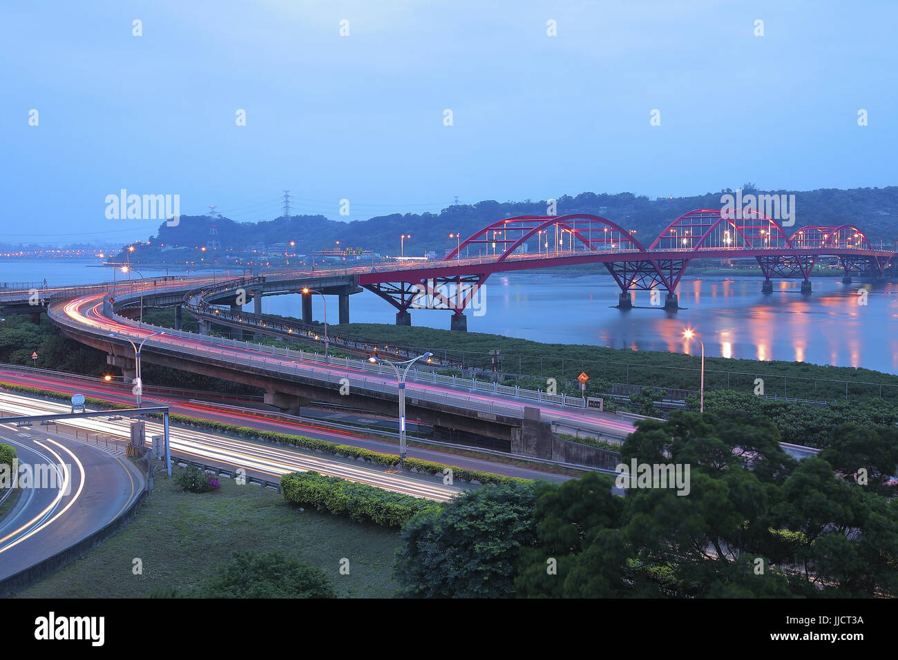 Bridge River Guandu Bridge Taipei High Resolution Stock Photography and ...