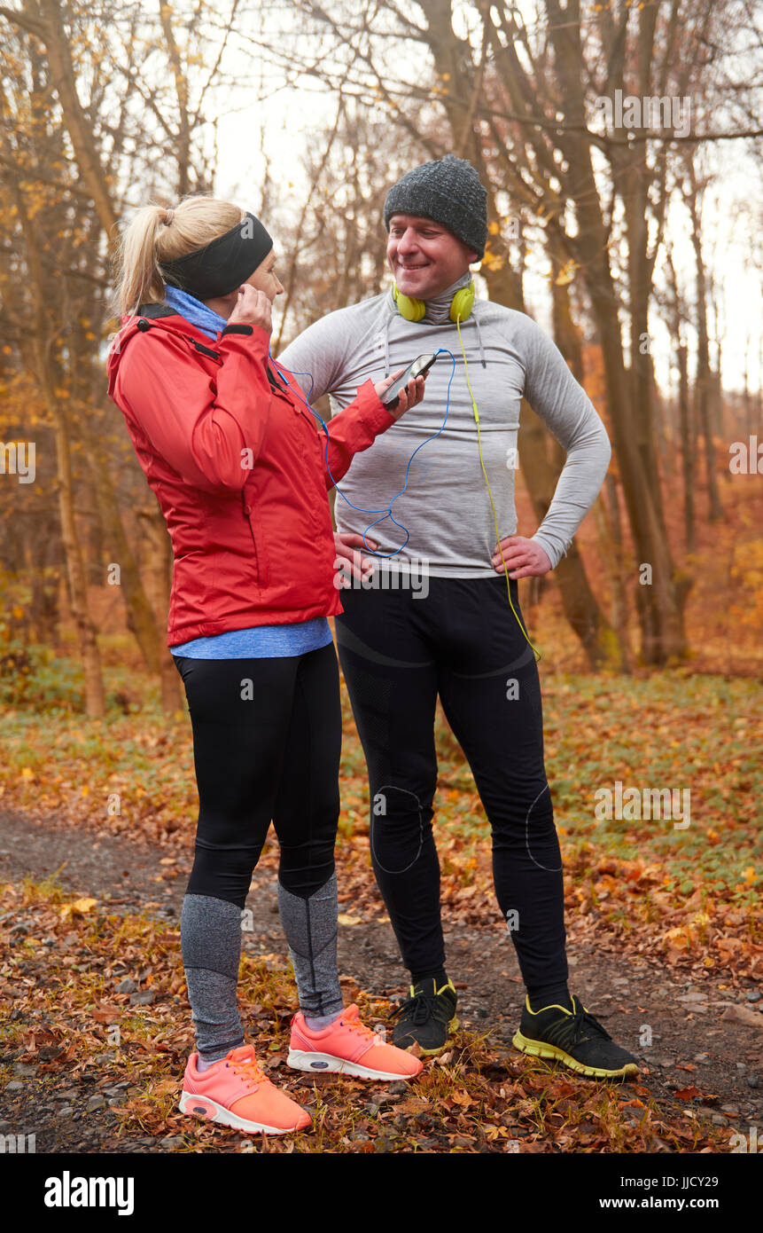 Active people keeping fit hi-res stock photography and images - Alamy