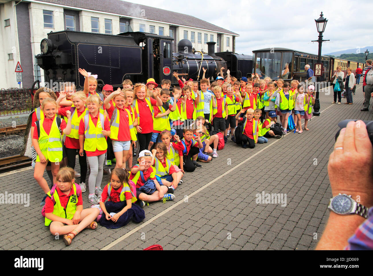 Group Of School Children Railway High Resolution Stock Photography and ...