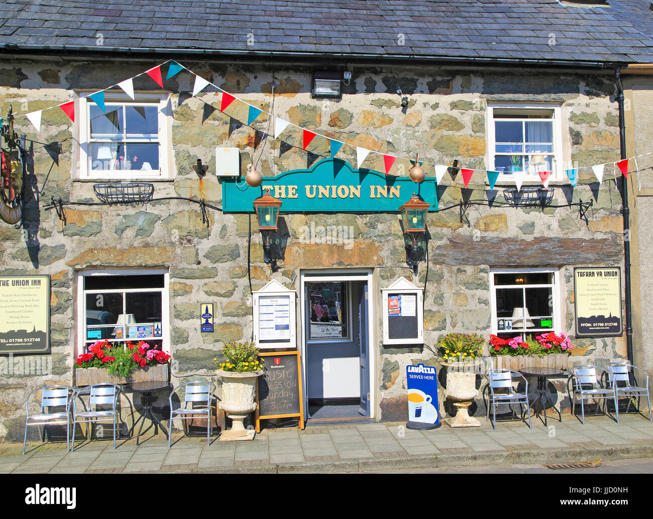 Tremadog hi-res stock photography and images - Alamy