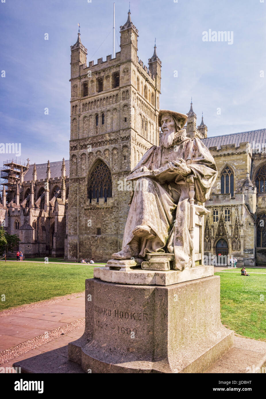 English statue hi-res stock photography and images - Alamy