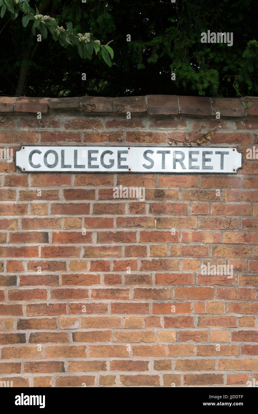 Learn street sign hi-res stock photography and images - Alamy
