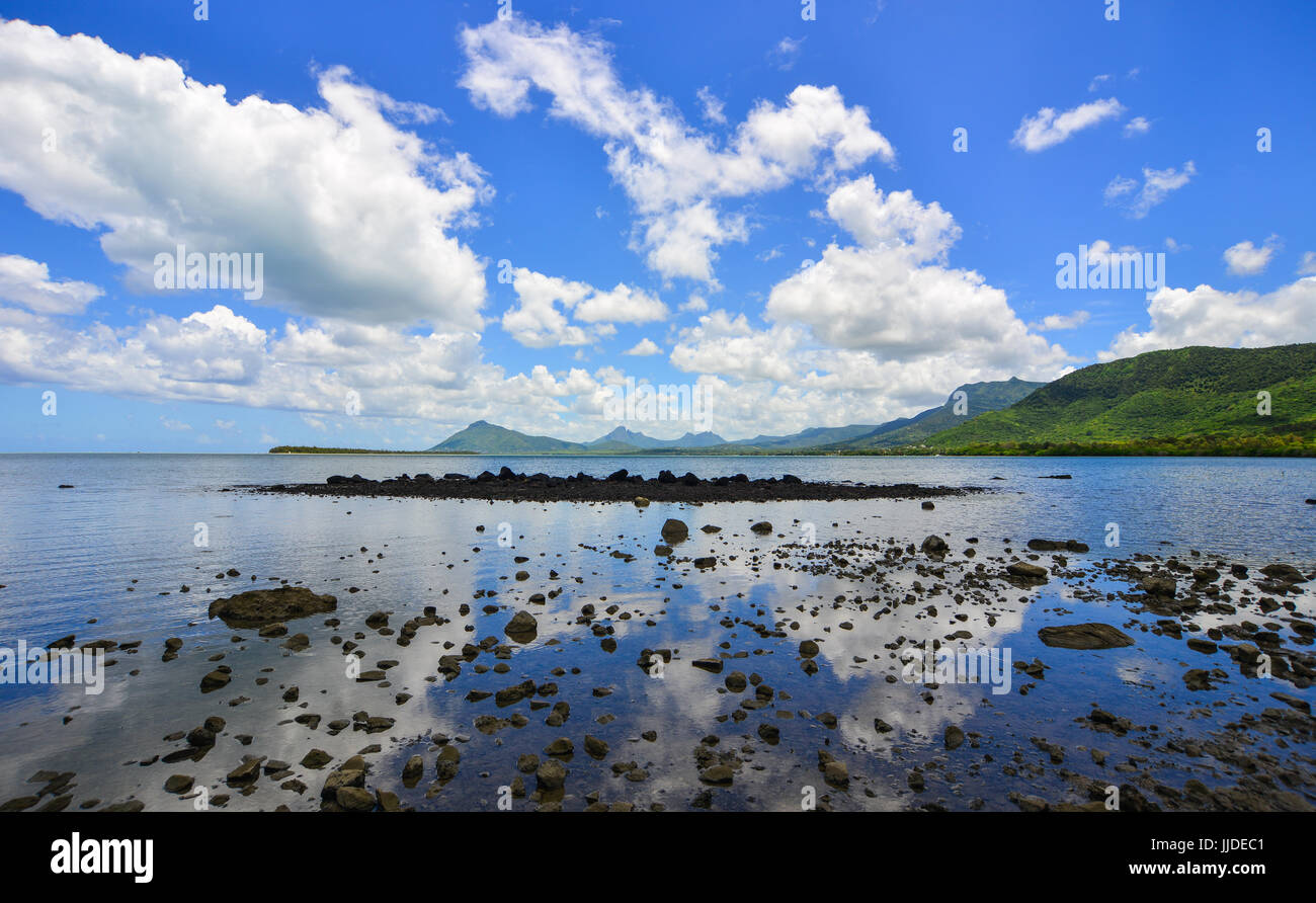 Vietnam mauritius hi-res stock photography and images - Alamy