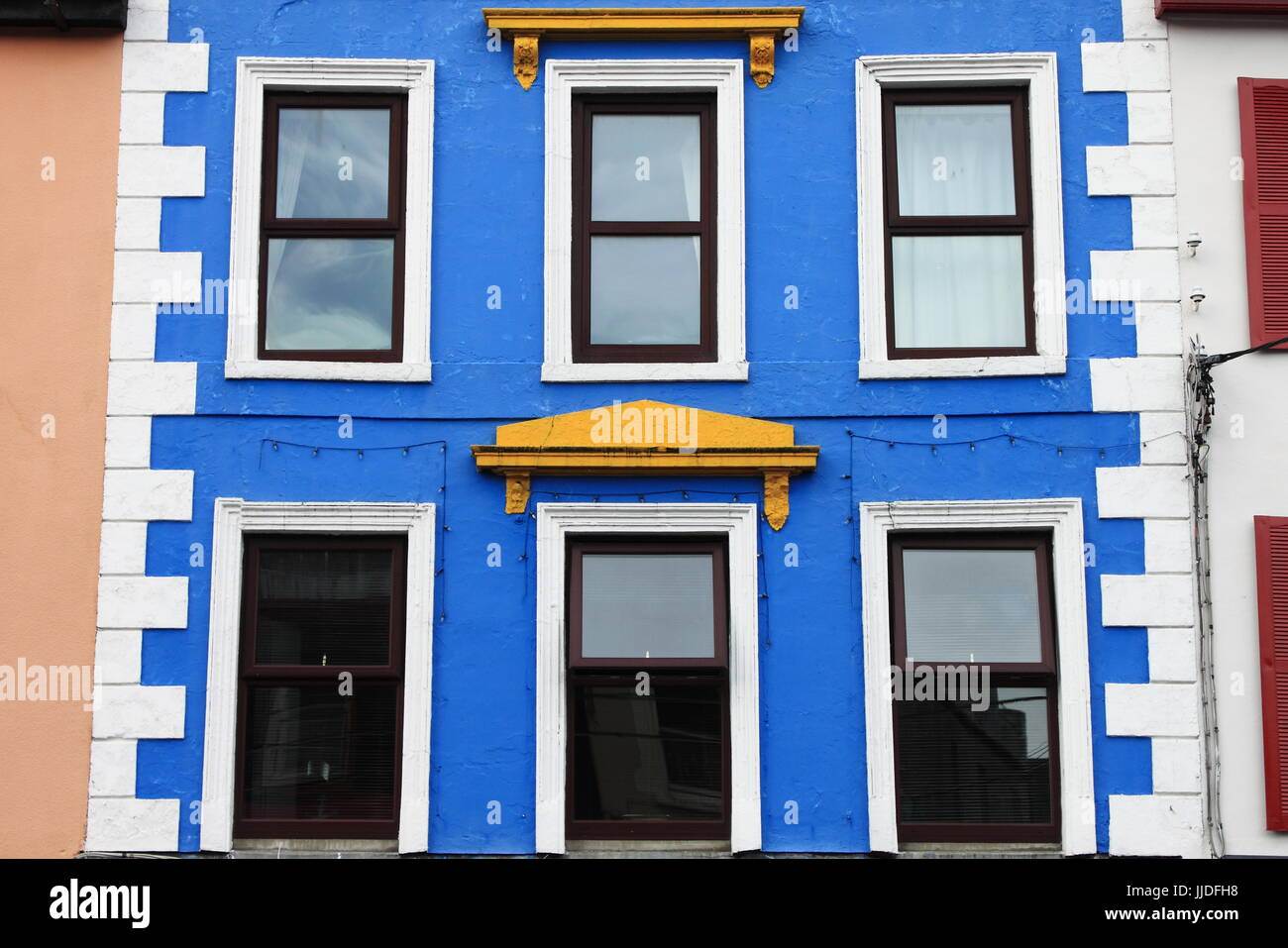Blue frames windows hi-res stock photography and images - Alamy