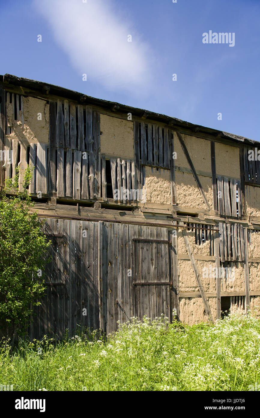 Tobacco kiln hi-res stock photography and images - Alamy