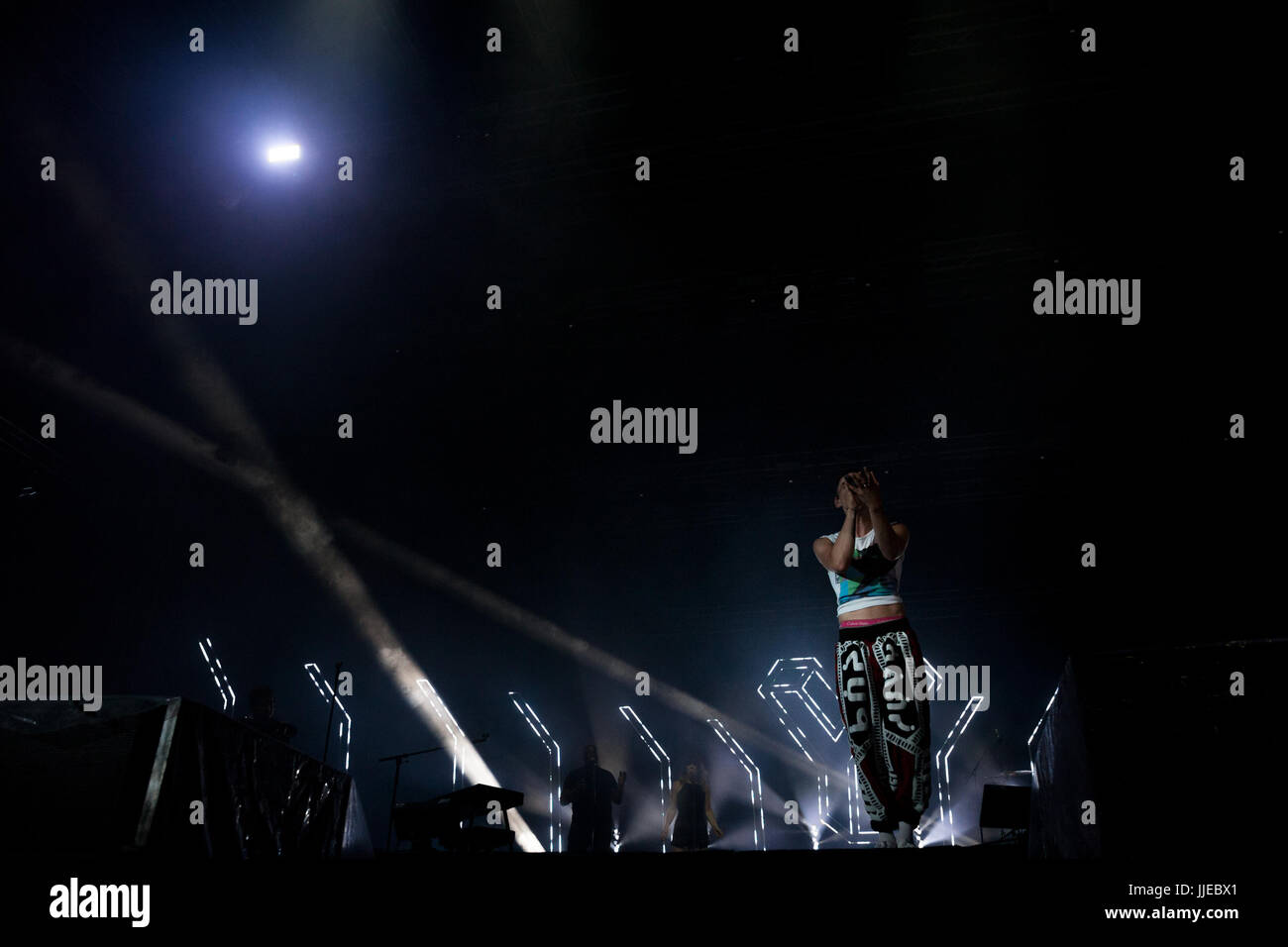 Alexander singer hi-res stock photography and images - Alamy