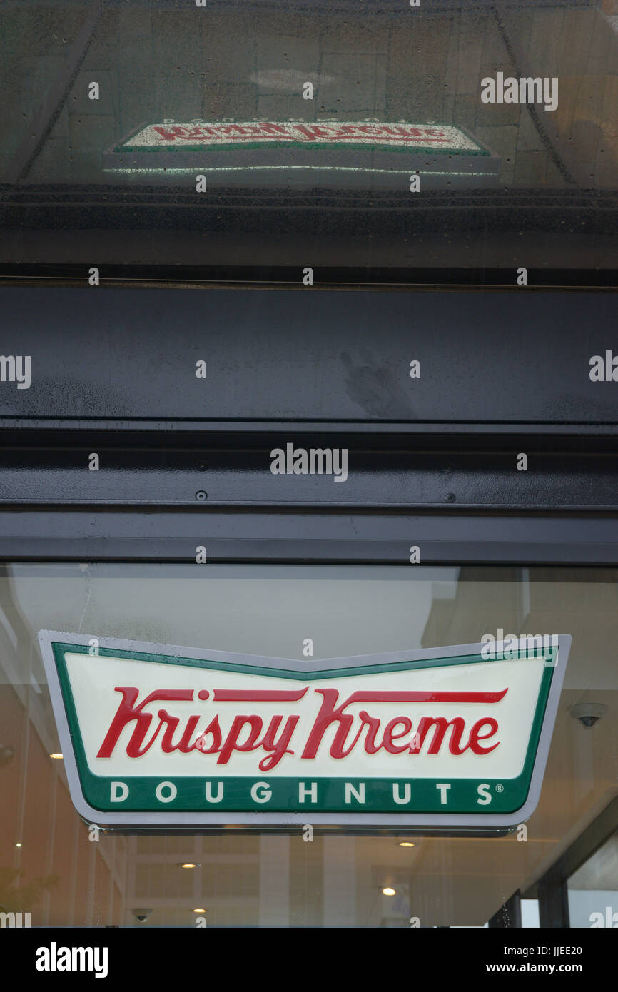 Krispy kreme uk hi-res stock photography and images - Alamy