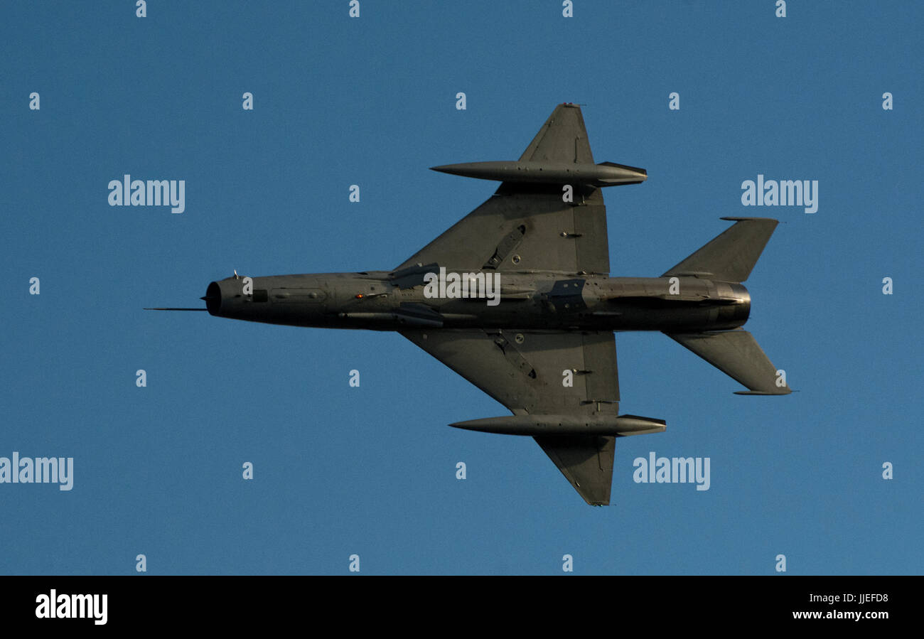 Airguard hi-res stock photography and images - Alamy