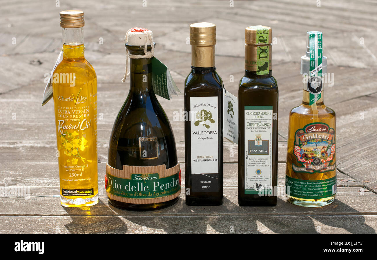 Oil dop hi-res stock photography and images - Alamy