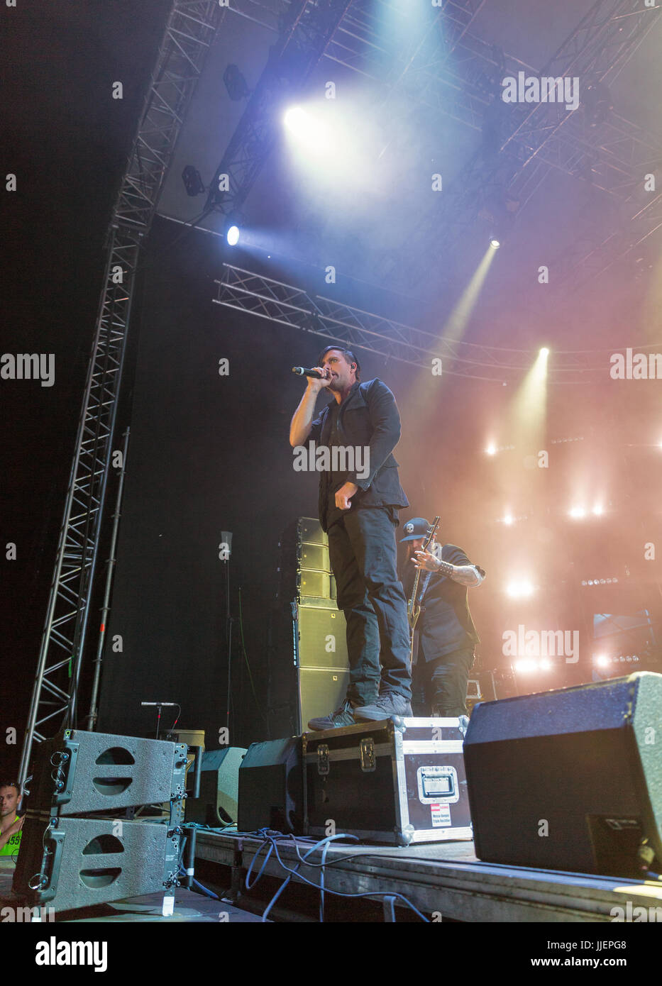 Matt walst singer hi-res stock photography and images - Alamy