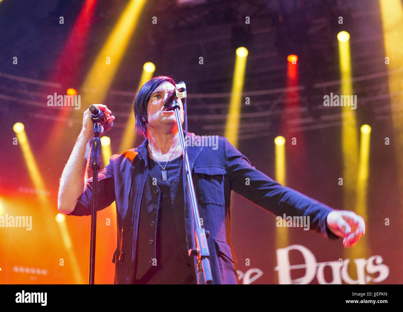 Matt walst singer hi-res stock photography and images - Alamy