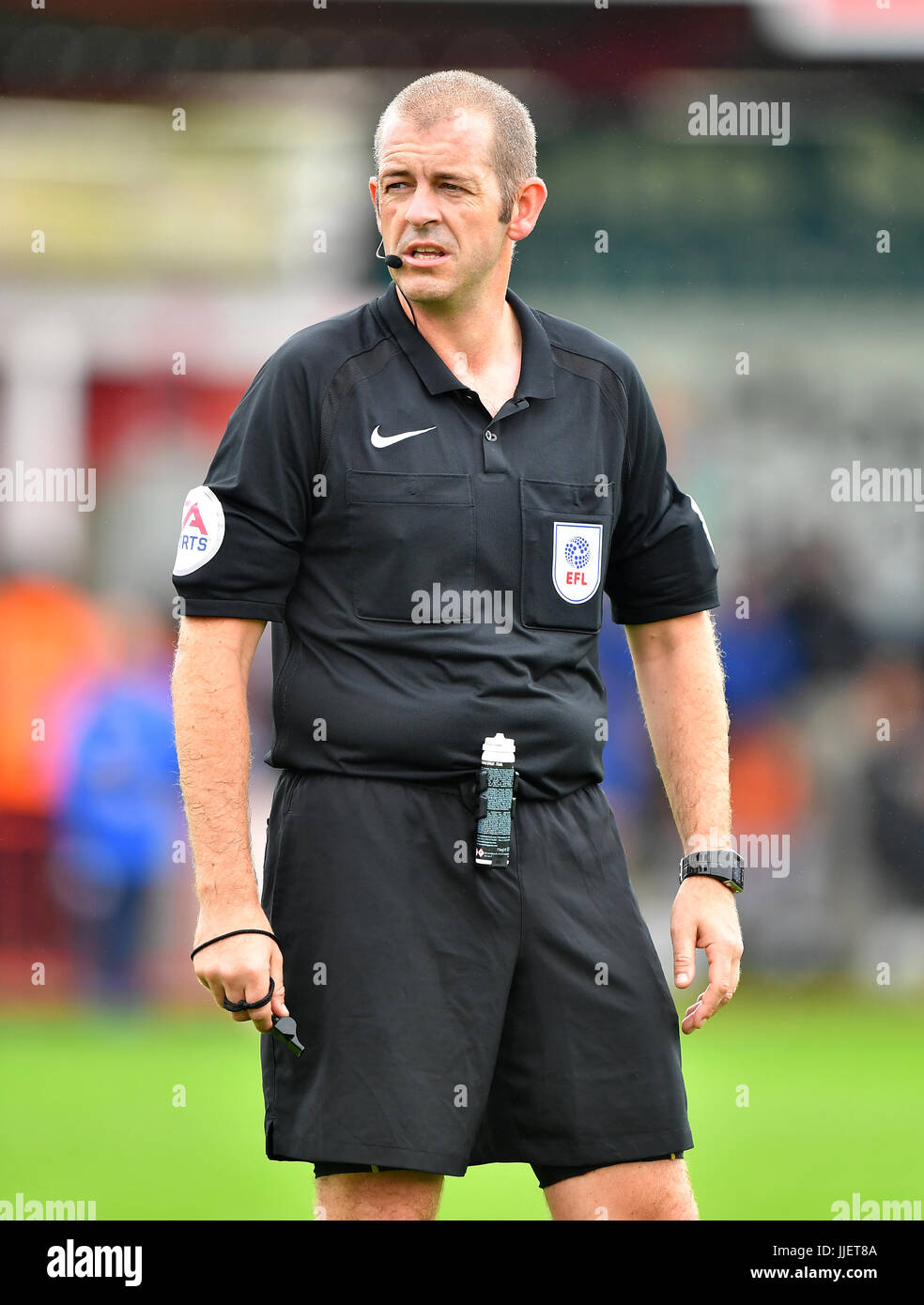 Match referee Darren Handley Stock Photo - Alamy