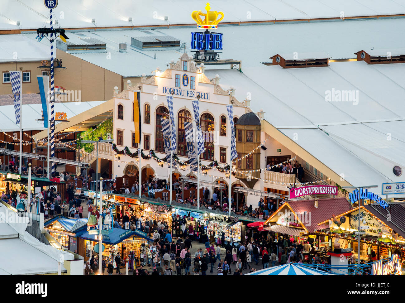 Muenchen, Germany, View over the Oktoberfest on Theresienwiese Stock ...