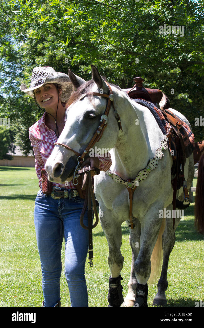 Cowboy Riding Horse Gun High Resolution Stock Photography and Images ...
